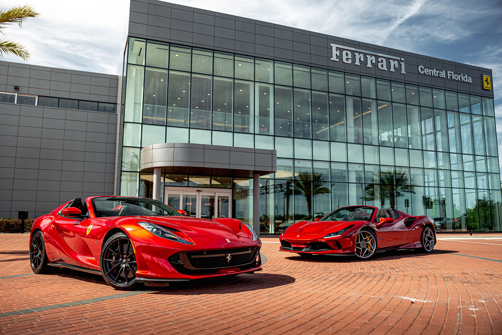 CarLife | On-demand Automotive Content